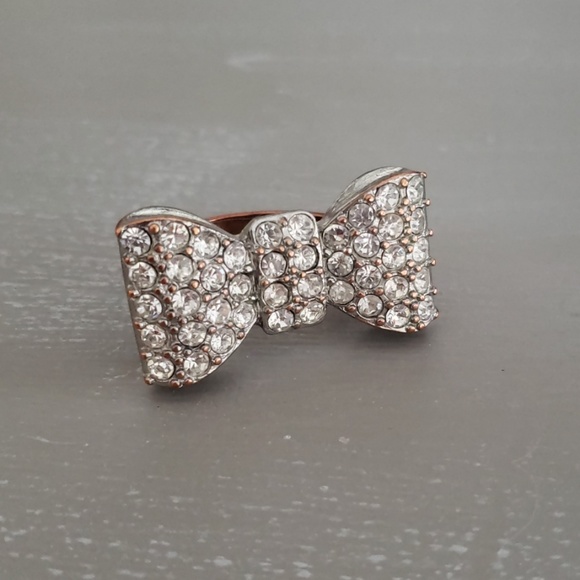 Jewelry | Rhinestine Bow Cocktail Ring | Poshmark